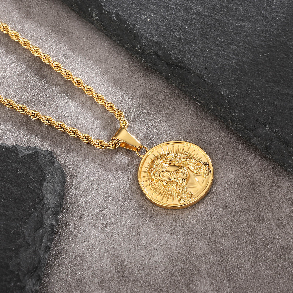Jesus Christ Gold Pendant Necklace – narrowpathcollective